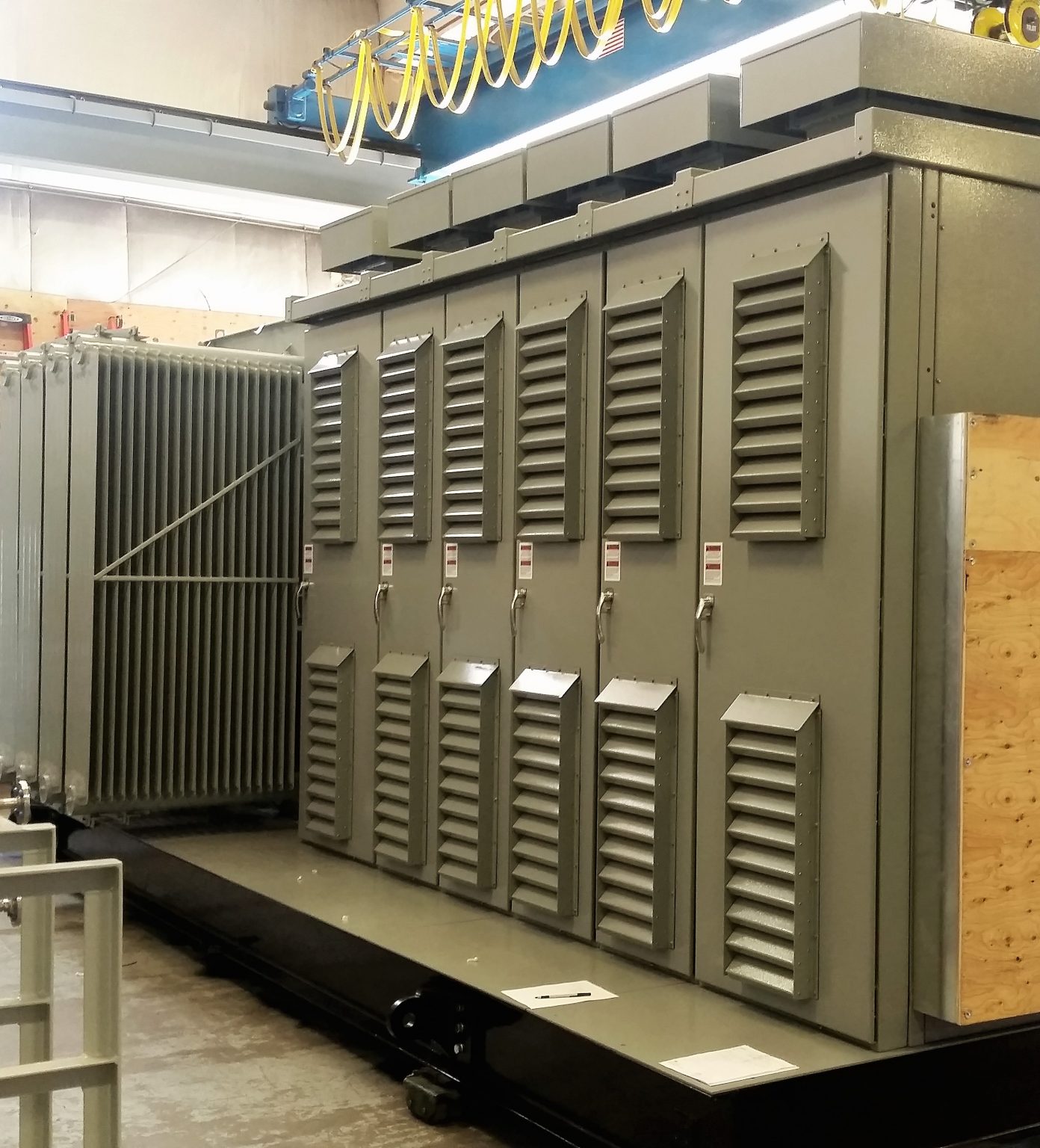 Custom Controls, Power Distribution: ESS Metron: UL1558 Outdoor Swgr ...